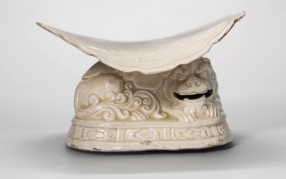Song ceramic pillows — so much more than a cool aid | Christie's