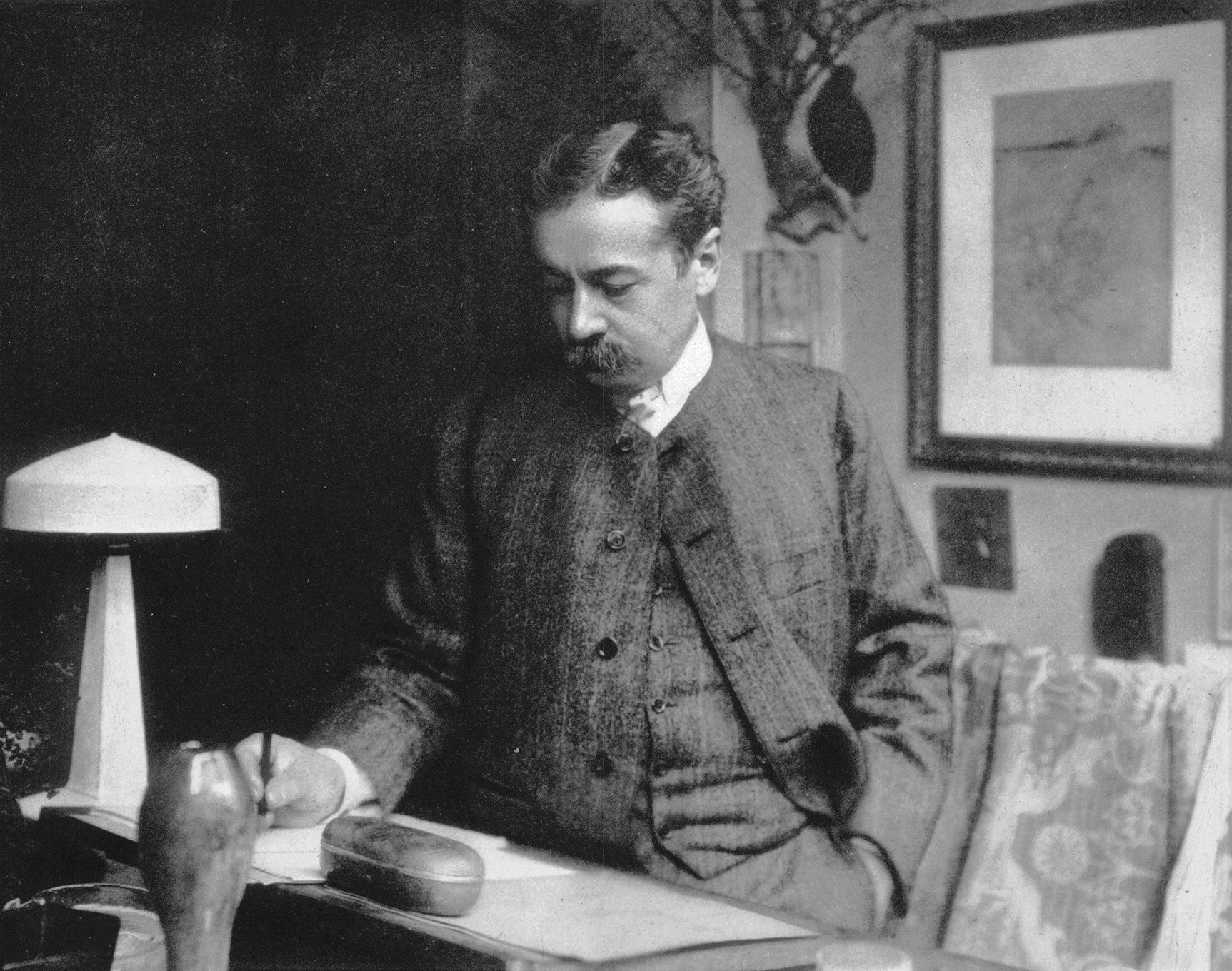 Heart of glass: why the world fell in love with Lalique | Christie's