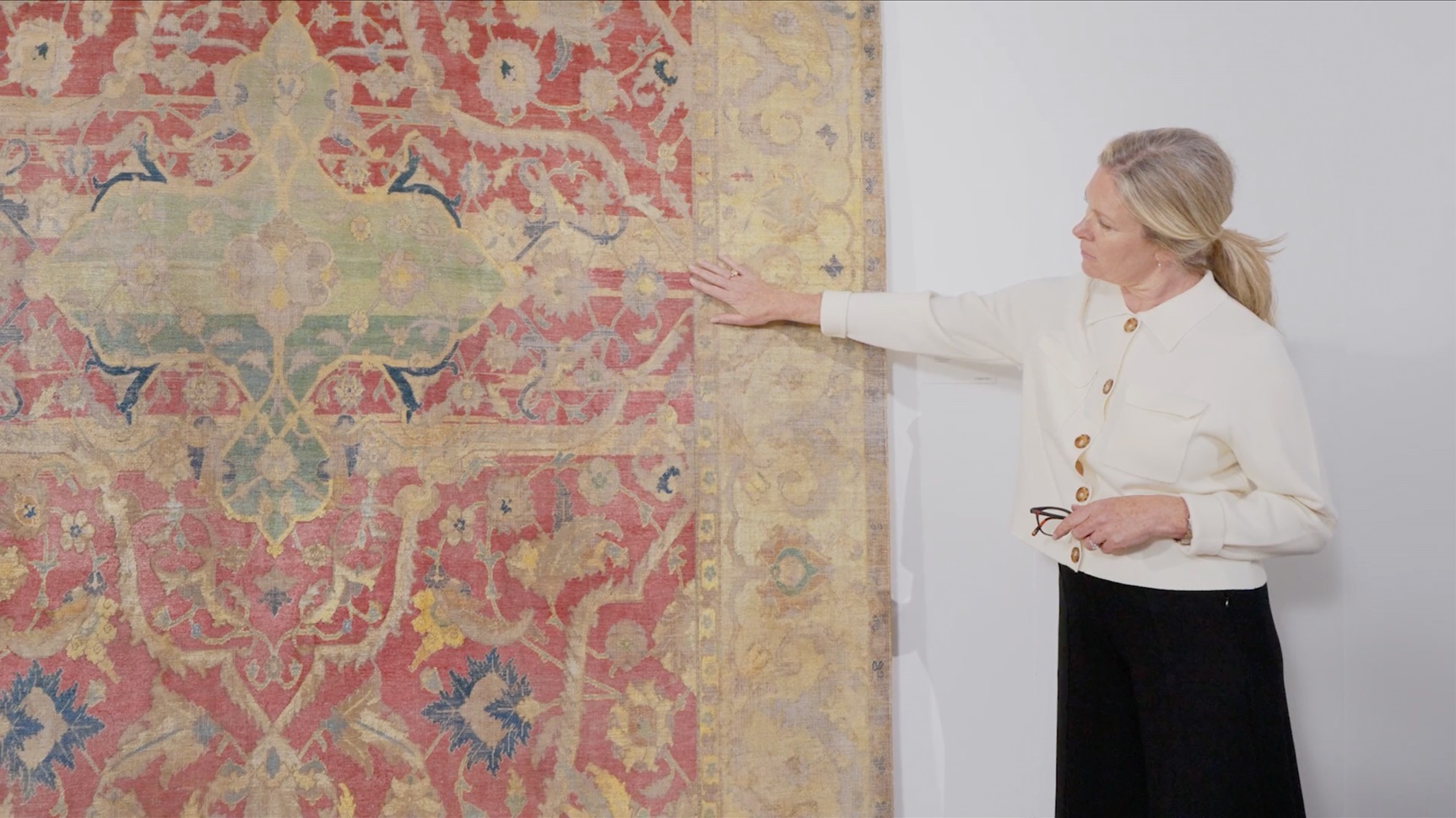 Revealed: a monumental silk Safavid carpet that lay ‘undocumented ...