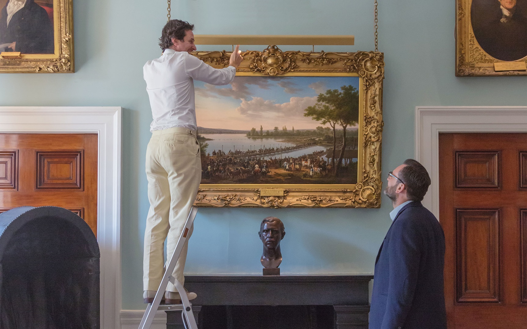 How to light your artworks | Christie's