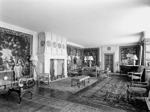 Discover Art Deco jewels once owned by Alice, Viscountess Wimborne