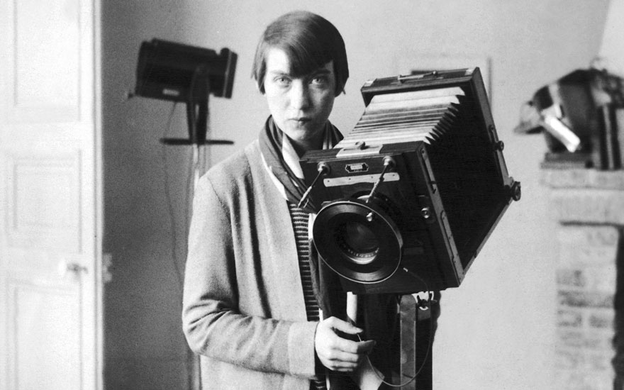 The pioneering women photographers who helped shape their art | Christie's