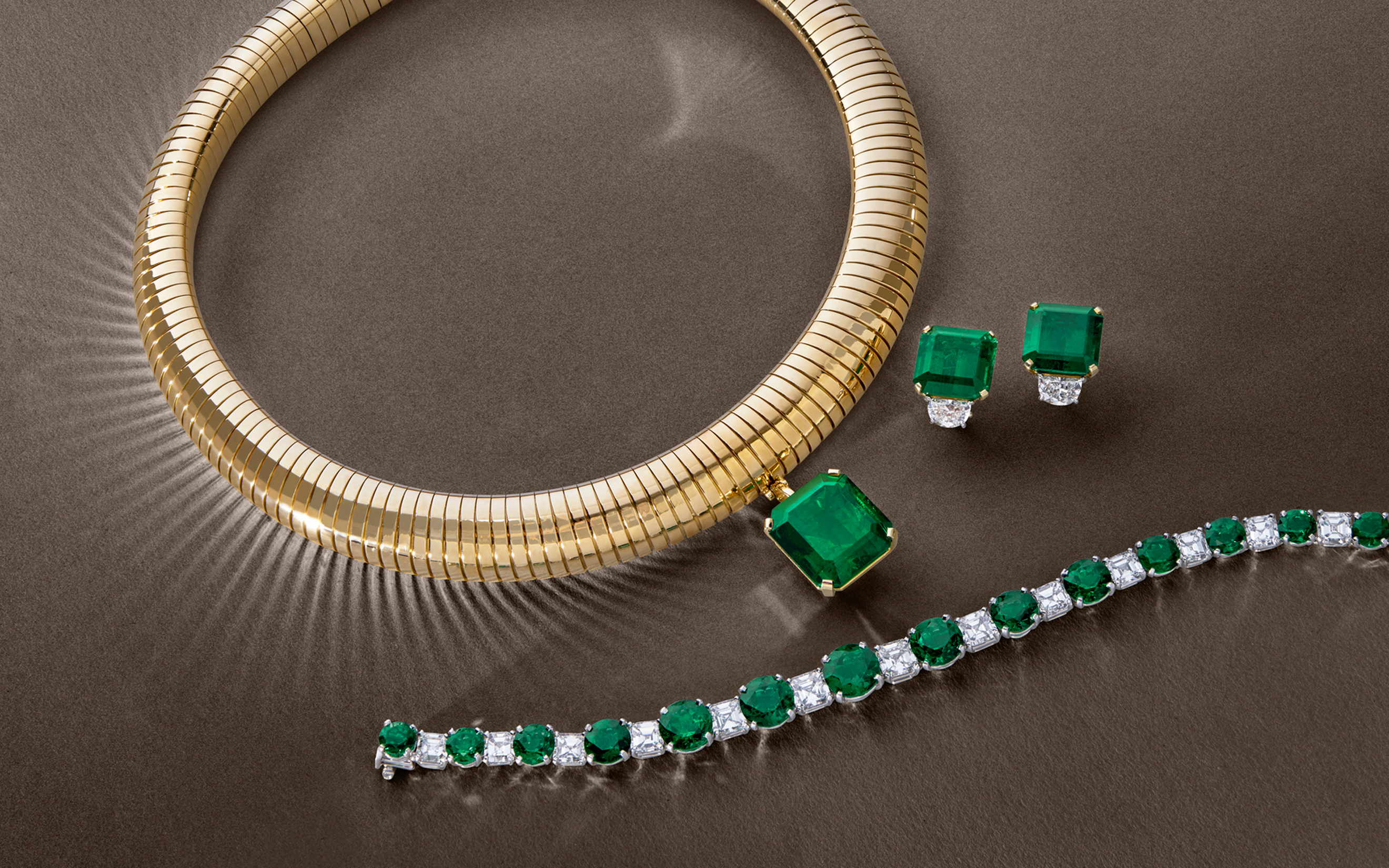 Collecting guide: Emeralds | Christie's