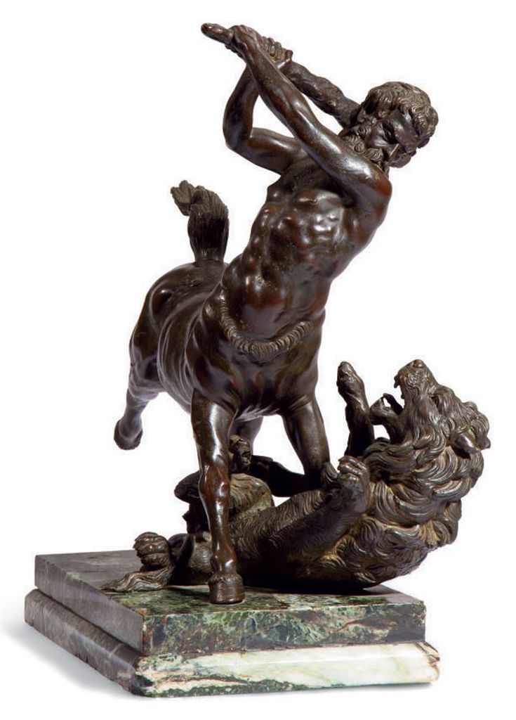 GROUPE EN BRONZE REPRESENTANT LE CENTAURE CHIRON ATTAQUANT UN LION ...