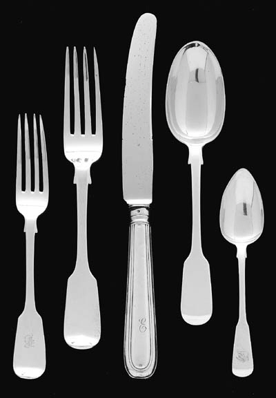 AN ENGLISH SILVER COMPOSITE FIDDLE PATTERN FLATWARE SERVICE