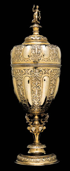 A GERMAN SILVER-GILT CUP , AUGSBURG, CIRCA 1630, MAKER'S MARK PROBABLY ...