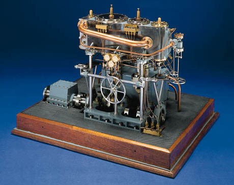 An extremely fine 1/8th scale museum display quality model twin cylinder compound vertical ...