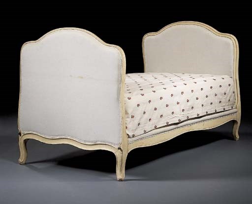 LIT D'EPOQUE LOUIS XV | Christie's