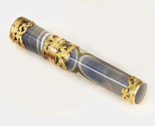 A GEORGE II GOLD-MOUNTED HARDSTONE BODKIN-CASE