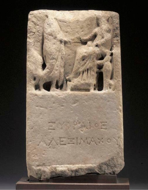 A GREEK MARBLE GRAVE STELE , CIRCA 1ST CENTURY B.C. | Christie's