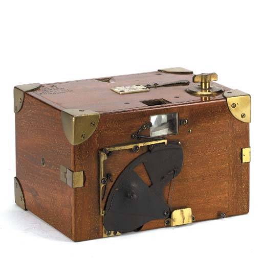 Luzo hand camera no. 1319