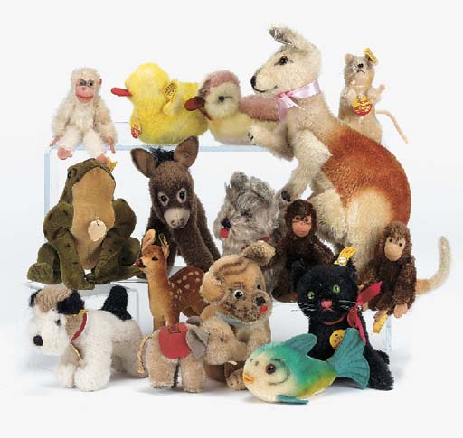 A pair of Steiff Studio Roebuck and Doe | Christie's