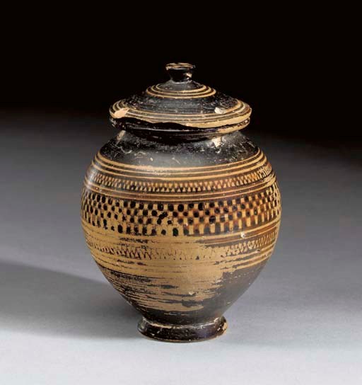 A GREEK POTTERY PYXIS WITH LID , GEOMETRIC PERIOD, CIRCA 8TH CENTURY B ...