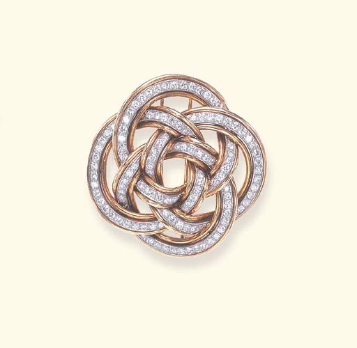A DIAMOND BROOCH | Christie's