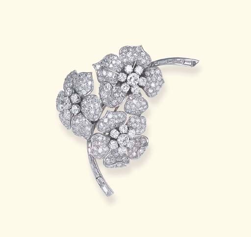 A DIAMOND BROOCH | Christie's