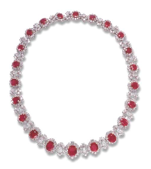 A SUPERB RUBY AND DIAMOND NECKLACE, BY BULGARI | Christie's