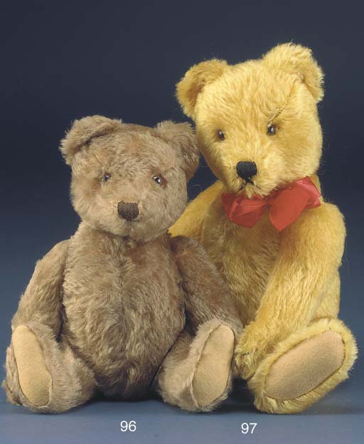 A late Alpha Farnell teddy bear | Christie's