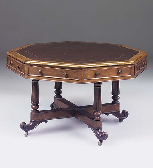 A VICTORIAN MAHOGANY OCTAGONAL SHAPED LIBRARY TABLE