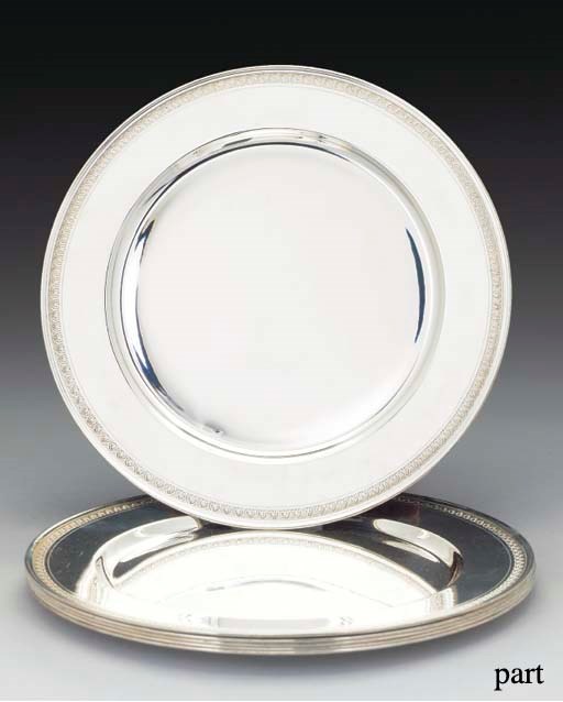 A Set of Twenty-four Continental Dinner Plates , EACH STAMPED A800B, OF ...