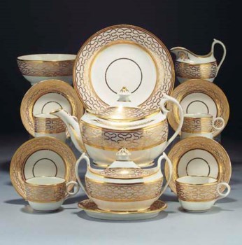 A Grainger's Wood & Co. part tea-service , CIRCA 1810, IRON-RED ...