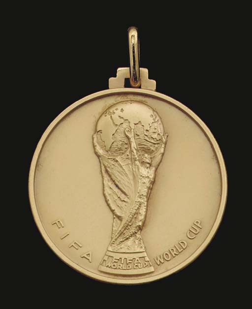 A CONTINENTAL GOLD WORLD CUP WINNERS MEDAL, 1982