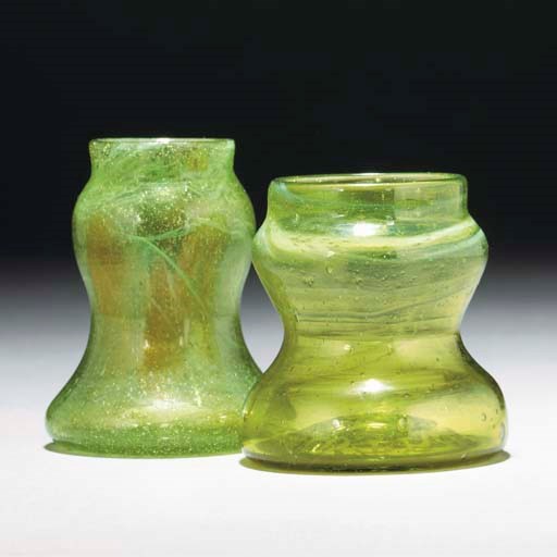 A James Couper and Sons Clutha Glass Vase | Christie's