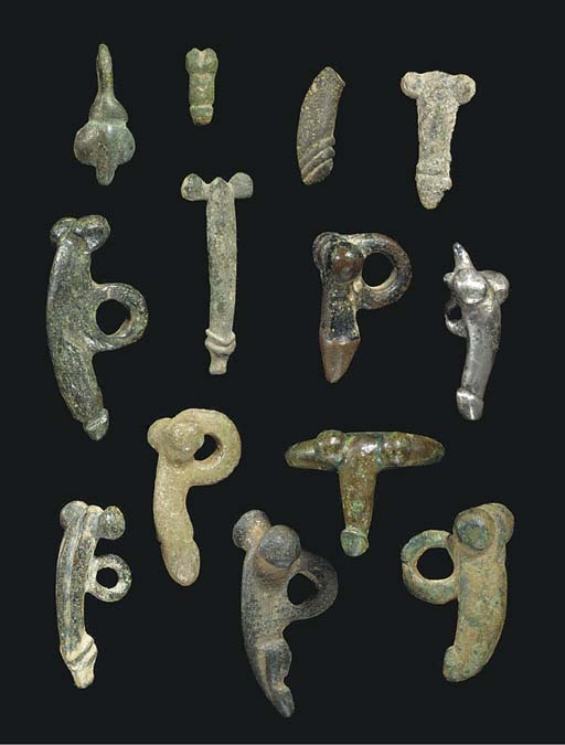 THIRTEEN ROMAN OBJECTS