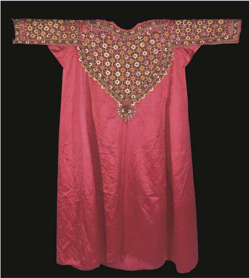 AN ABBA (TUNIC) OF RED SATIN, KUTCH, 19TH CENTURY