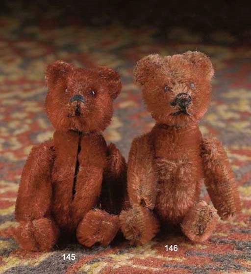 A rare Schuco miniature teddy bear compact | Christie's