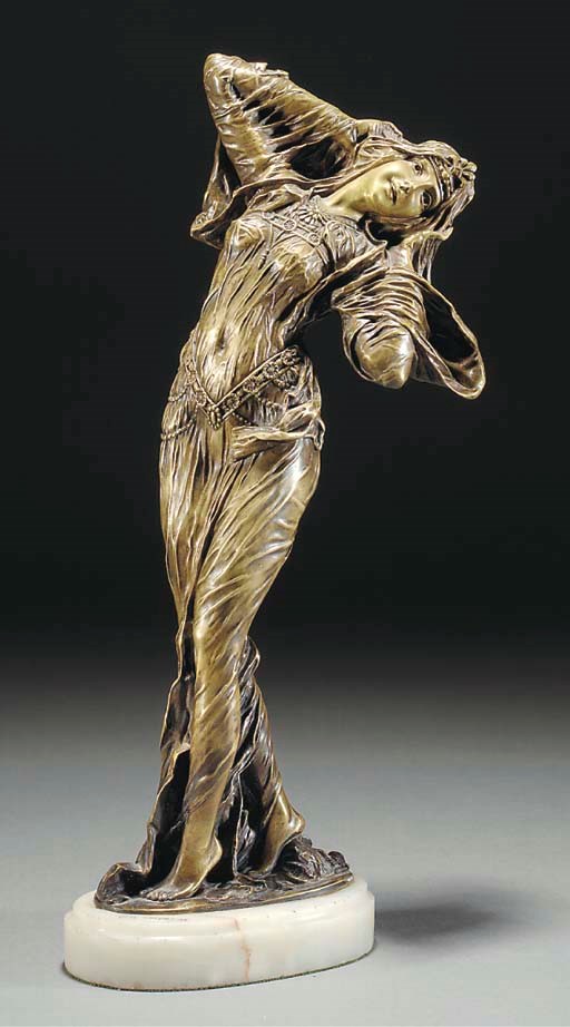 D.H.CHIPARUS , 'FAVOURITE' A PATINATED BRONZE FIGURE | Christie's