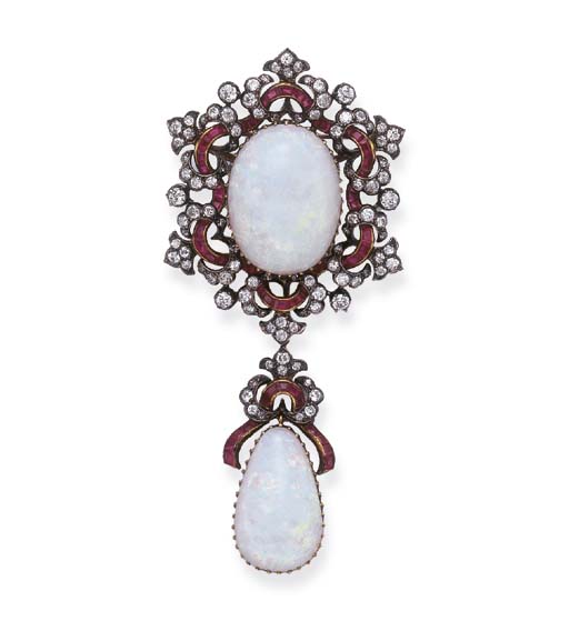 A SPANISH COLONIAL GOLD AND EMERALD ORB | Christie's