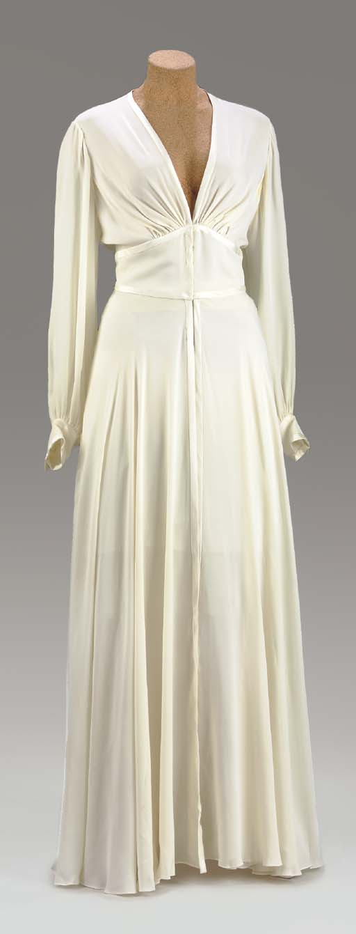 Kim Basinger Batman Hvit Kjole White Gown Dress Worn By Vicki Vale