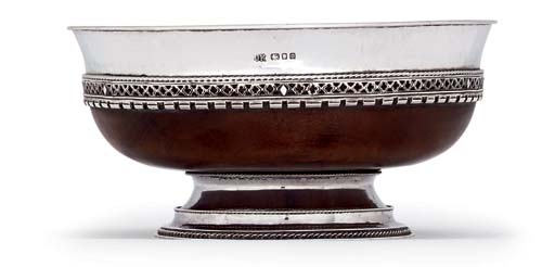 A GEORGE V SILVER-MOUNTED MAPLE-WOOD MAZER-BOWL