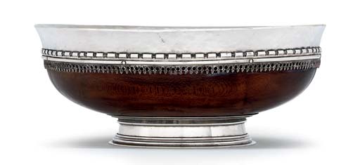 A GEORGE V SILVER-MOUNTED MAPLE-WOOD MAZER-BOWL