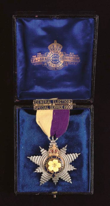 AN ORNATE PRIMROSE LEAGUE MEDAL awarded to Churchill for 'Special ...