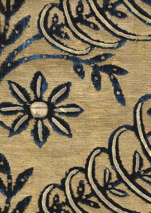 A GOLD GROUND, VOIDED VELVET HORIZONTAL BANNER, OTTOMAN, 1870S