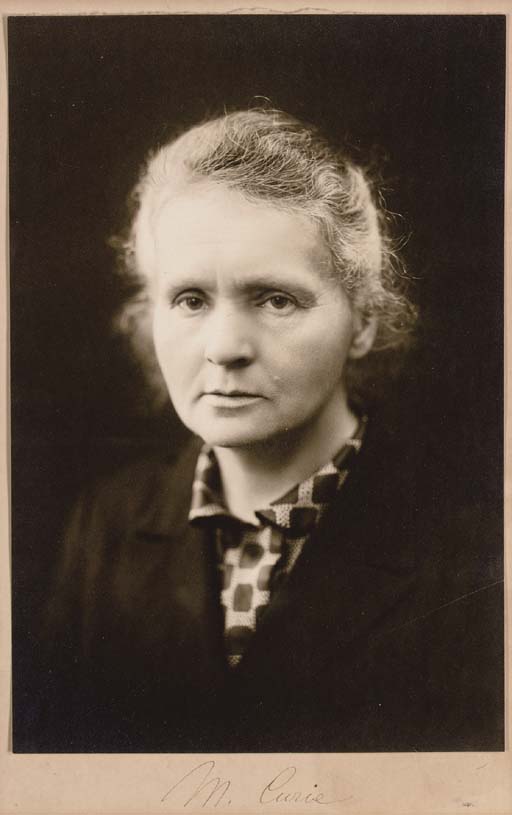 CURIE, Marie (née Maria Sklodowska), (1867-1934). Photograph signed (M ...