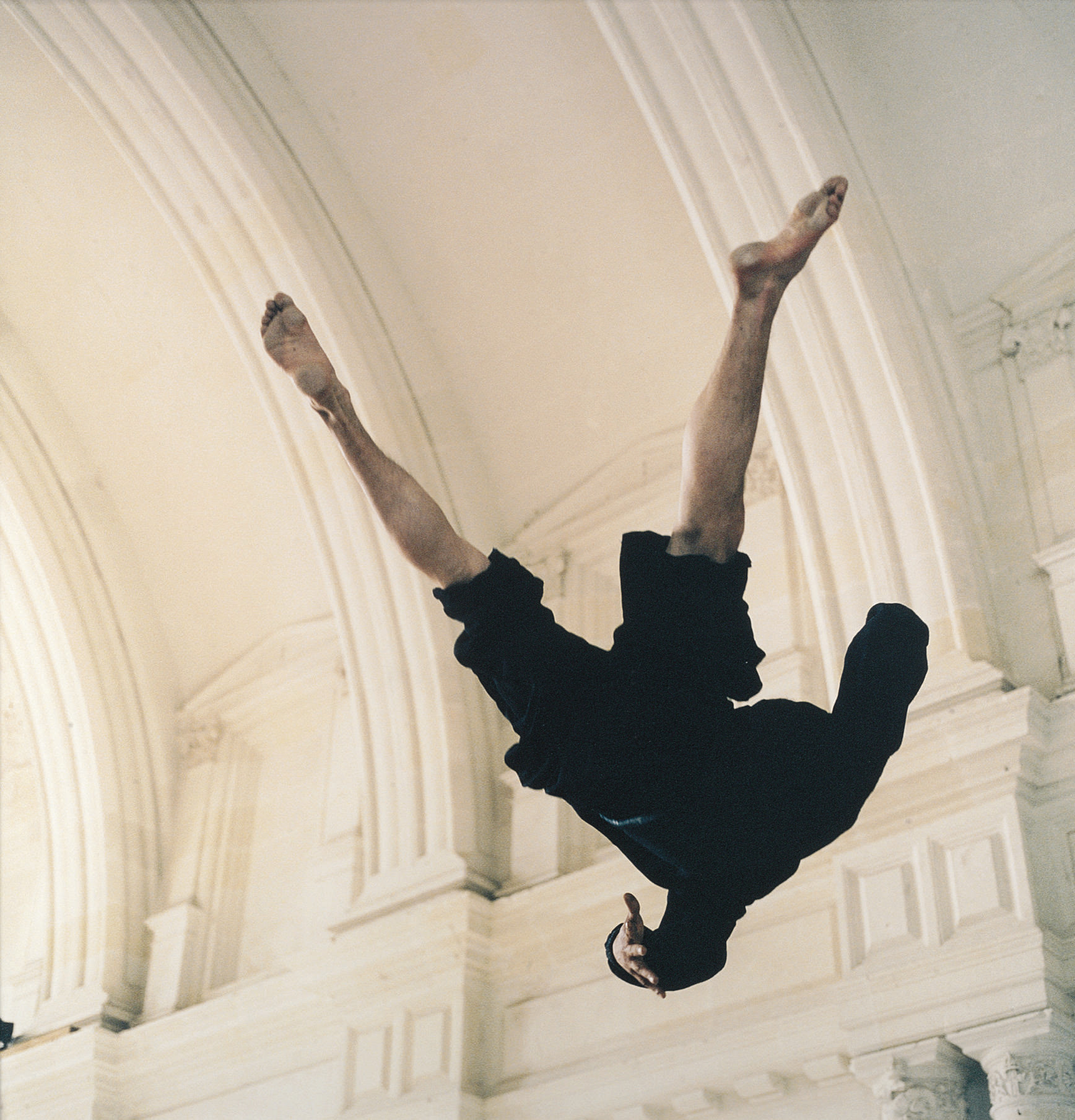 Sam Taylor-Wood (b. 1967)