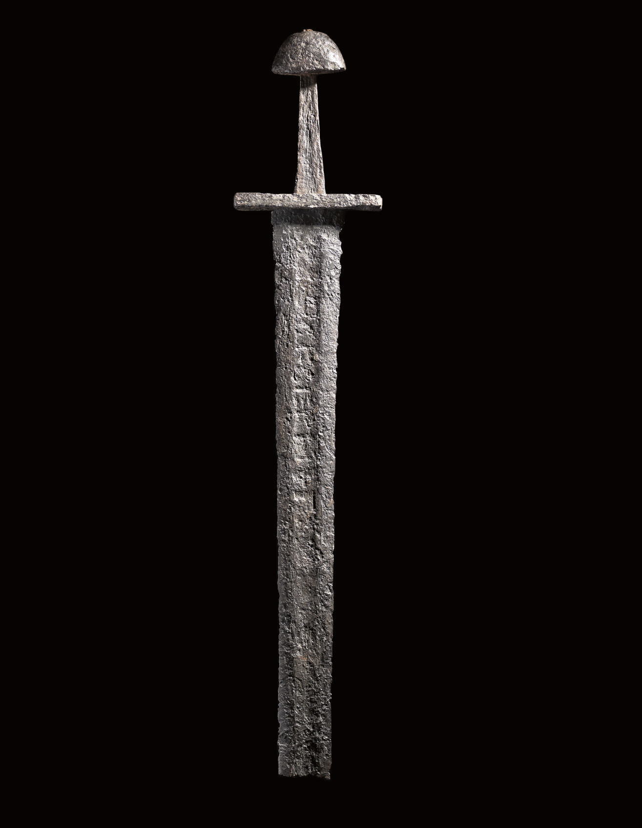 A VERY RARE VIKING SWORD, THE BLADE WITH ULFBERHT INSCRIPTION , CIRCA ...