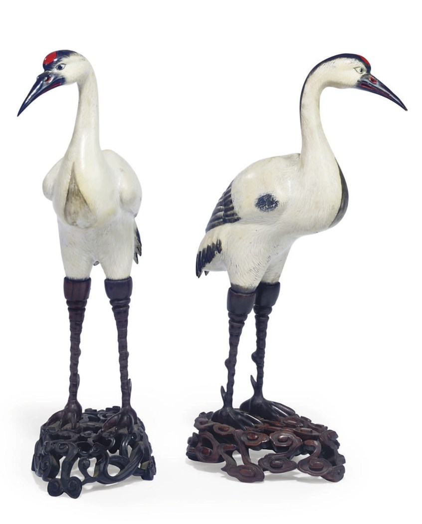 A PAIR OF CHINESE PORCELAIN CRANES , 20TH CENTURY | Christie's