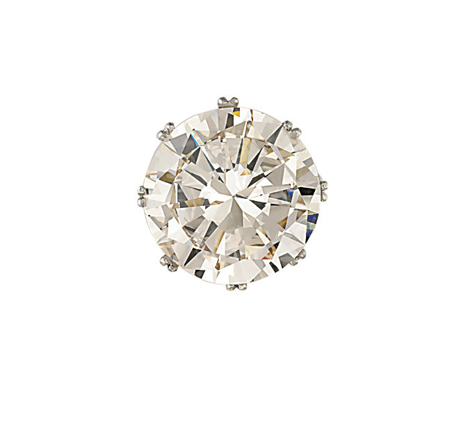 A FINE DIAMOND SINGLE-STONE PENDANT | Christie's