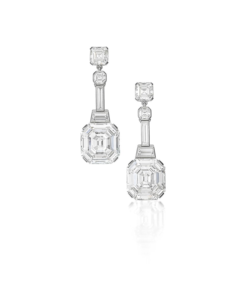AN IMPRESSIVE PAIR OF DIAMOND EAR PENDANTS | Christie's