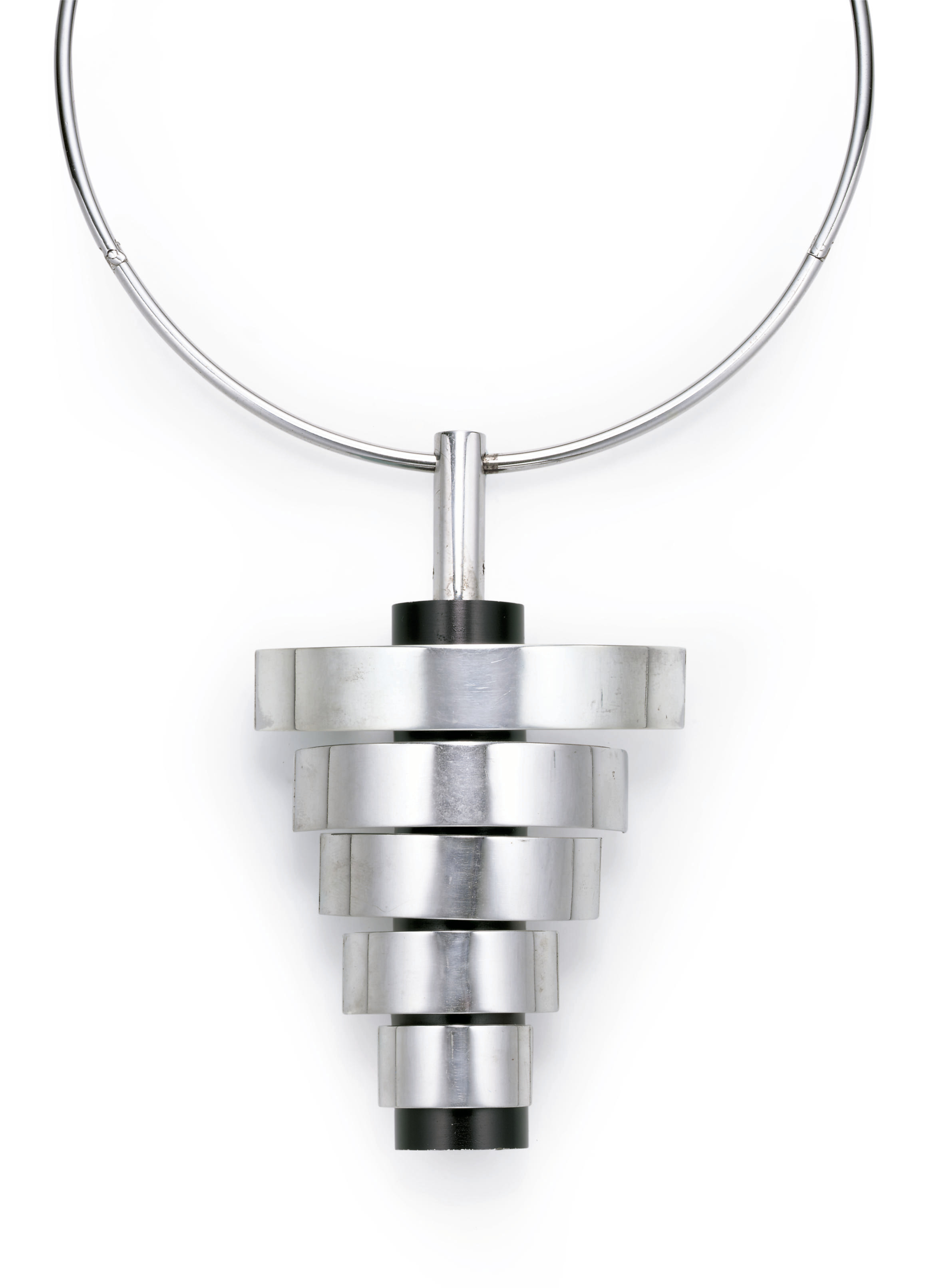 EDVIL RAMOSA (b. 1940)