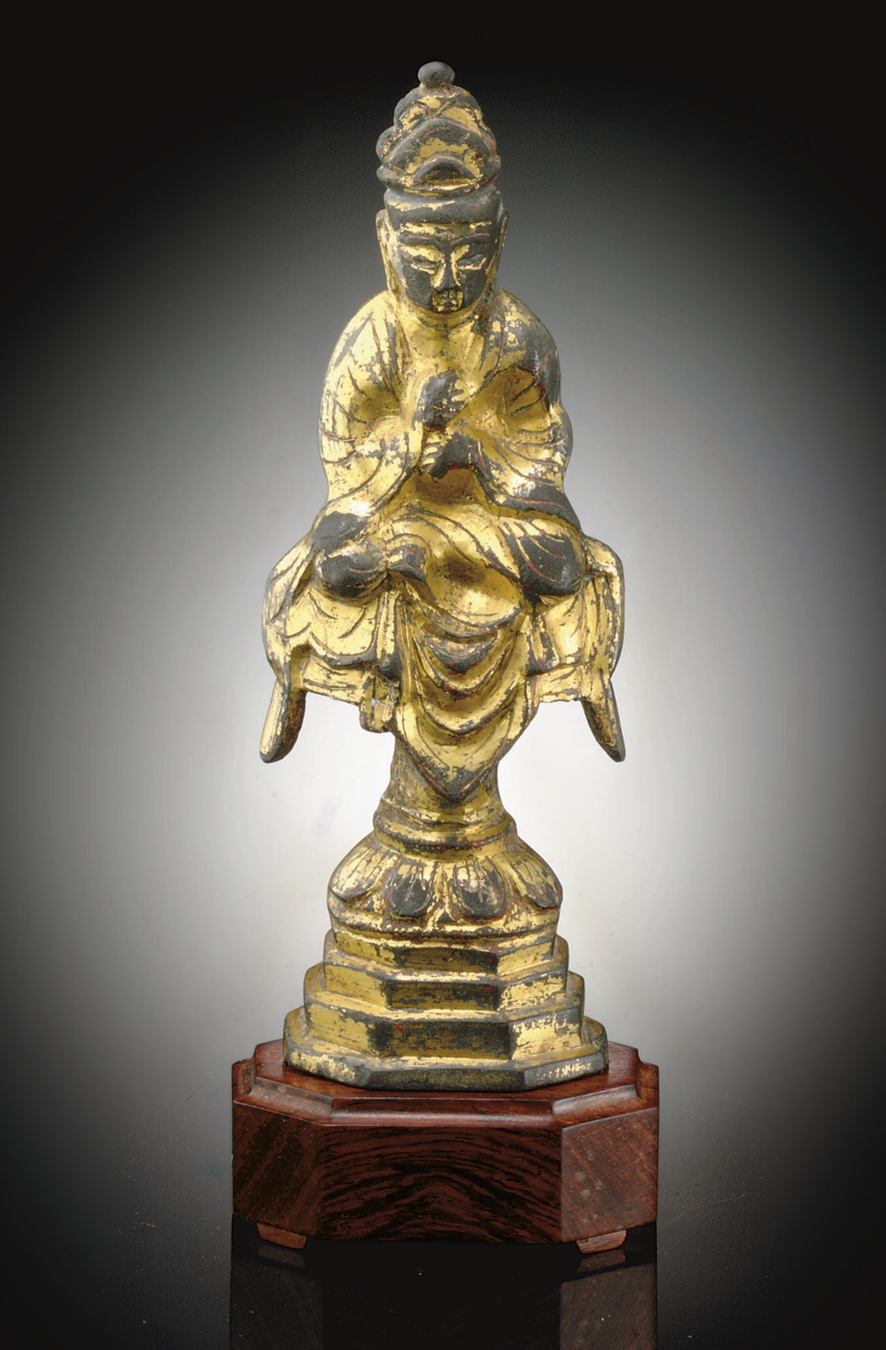 A RARE GILT-BRONZE FIGURE OF THE DAOIST SUPREME DEITY , EARLY TANG ...