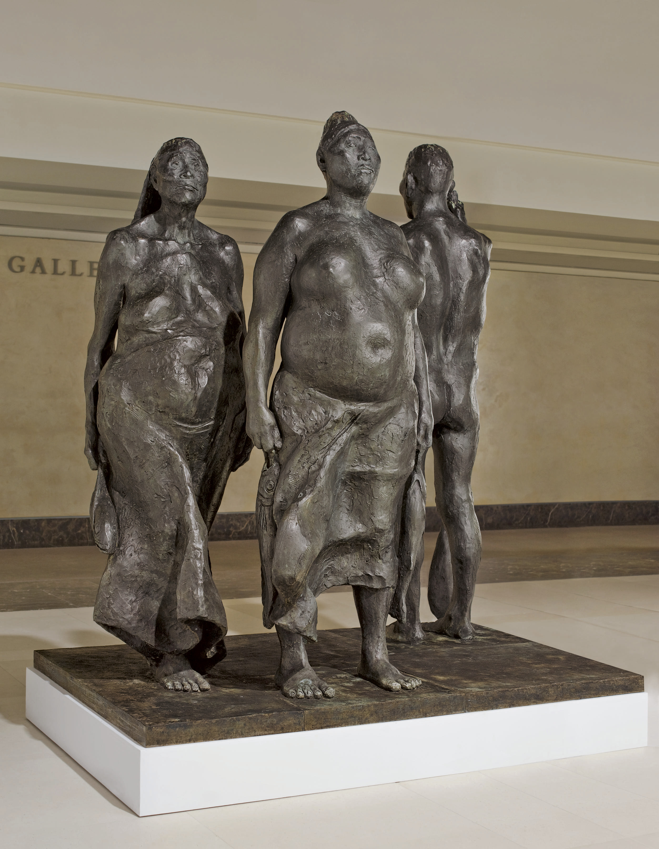 Francisco Zúñiga (Costa Rican/Mexican 1912-1998) , Grupo frente al mar ...