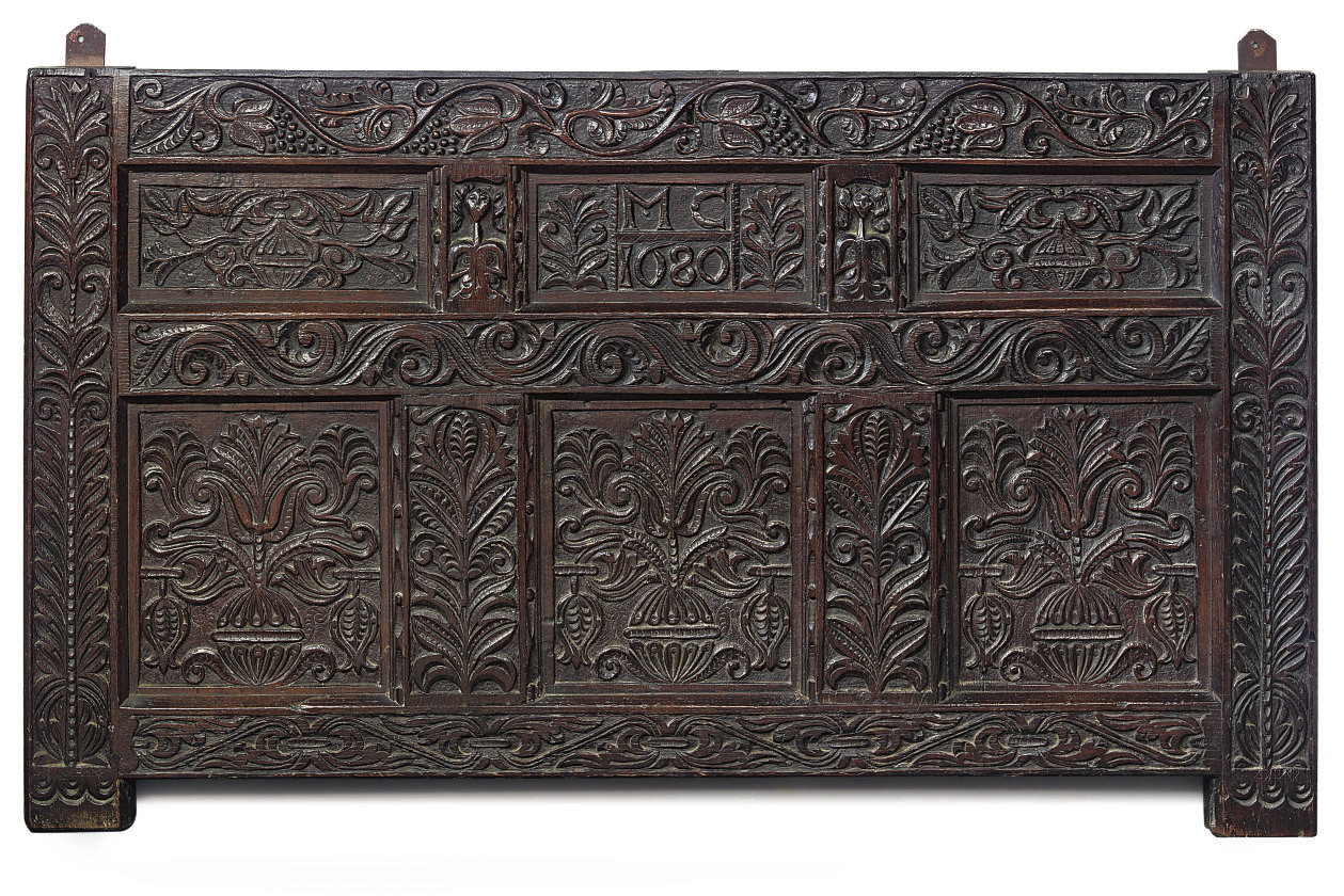 AN ELIZABETHAN OAK BOARDED CHEST , LATE 16TH CENTURY, WELSH BORDERS ...