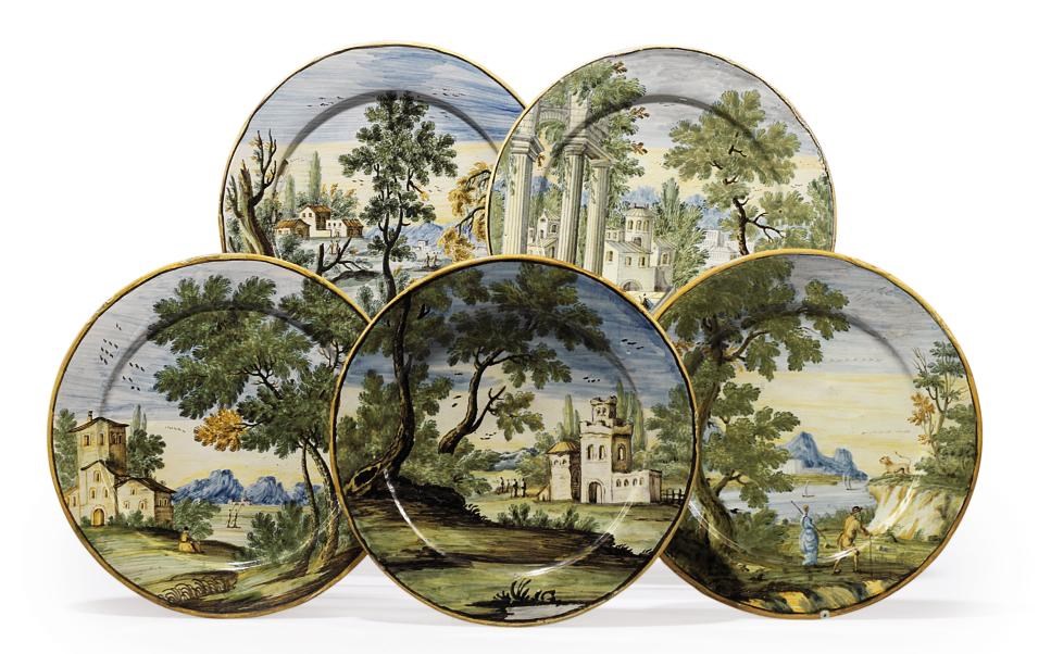 FIVE CASTELLI SMALL PLATES , MID-18TH CENTURY | Christie's