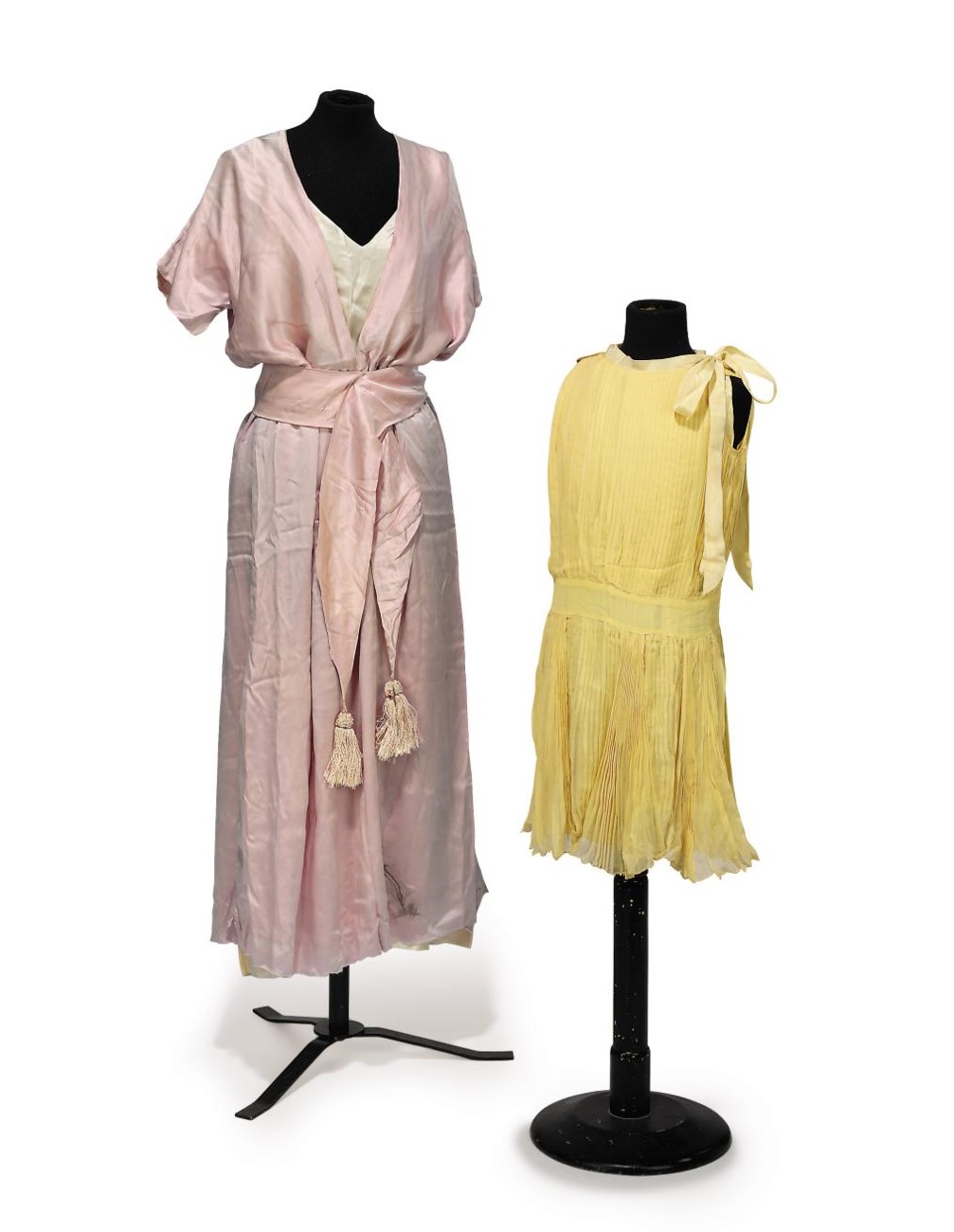 COSTUME RELATED TO THE WEDDING OF LADY CYNTHIA HAMILTON , CIRCA 1919 ...