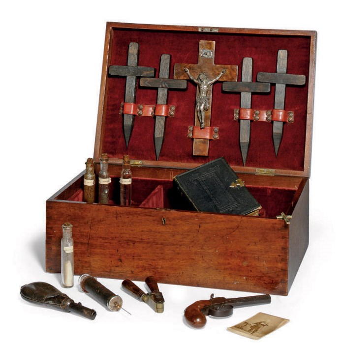 A VAMPIRE KILLING KIT , 19TH CENTUTY BOX WITH LATER ADDITIONS | Christie's