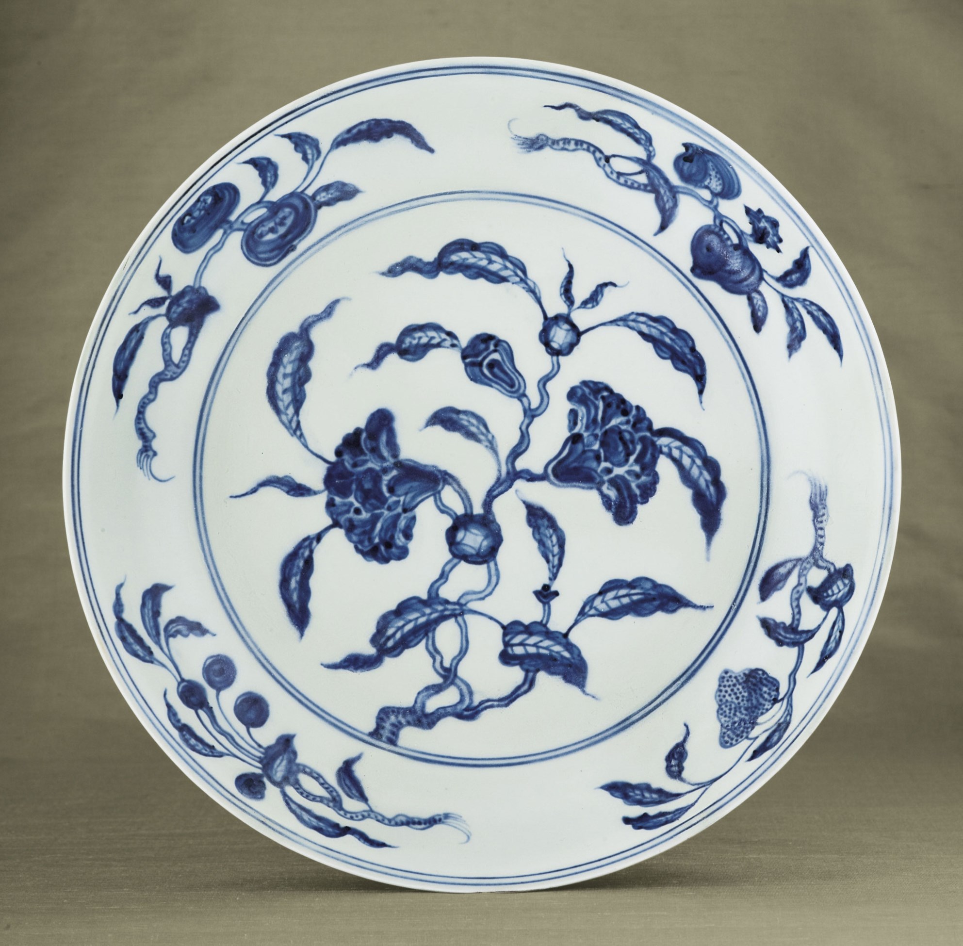 A RARE MING BLUE AND WHITE DISH , CHENGHUA SIX-CHARACTER MARK WRITTEN ...